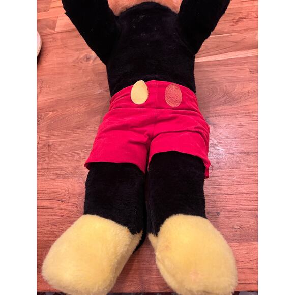 Disney | Toys | Vintage Walt Disney Mickey Mouse California Stuffed ...